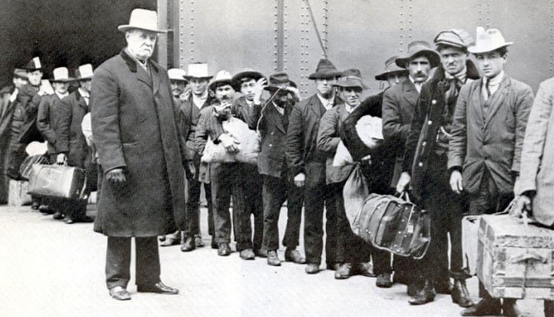 Italia, terra di emigranti e di migranti, saggio breve