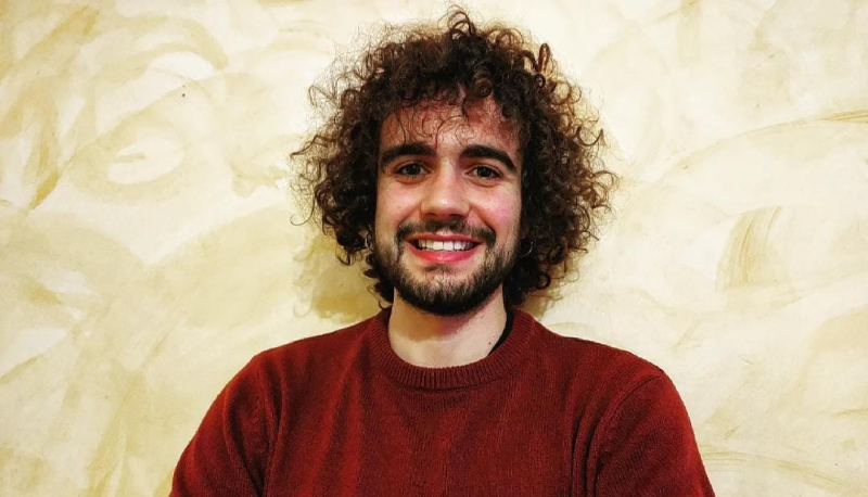Gabriele a 25 anni è professore di Storia al Liceo: “Nel mio futuro la ...