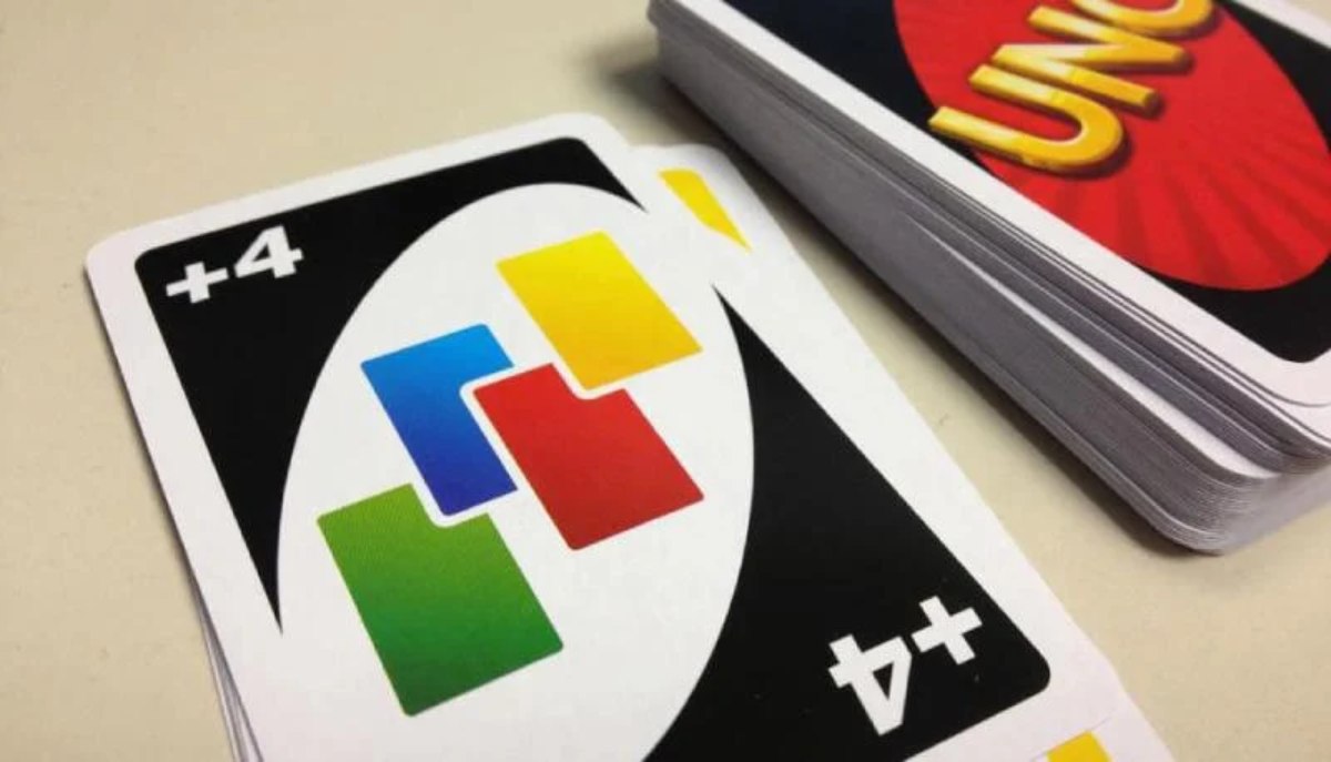 UNO, a “+2” e “+4” non si può rispondere: scoppia il caso social