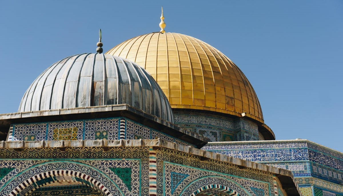 A lezione di...Islam, la gita delle elementari si svolge in una moschea ...