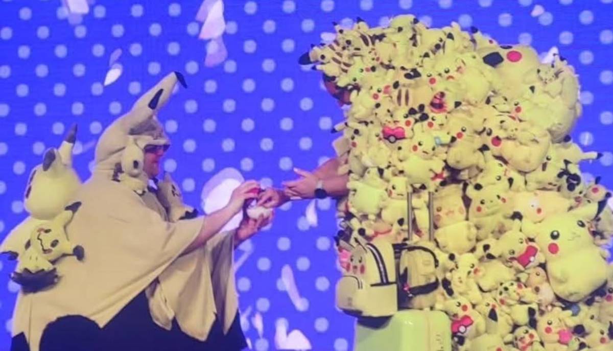Proposta di matrimonio a MomoCon: Catherine Pikachu dice sì con anello ...